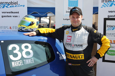 Clio Cup: Marcel Timmer racet voor het goede doel | Autosport.nl