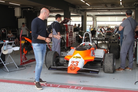 Retro: Groeten uit Zandvoort van de Historic Grand Prix 2022 | Autosport.nl